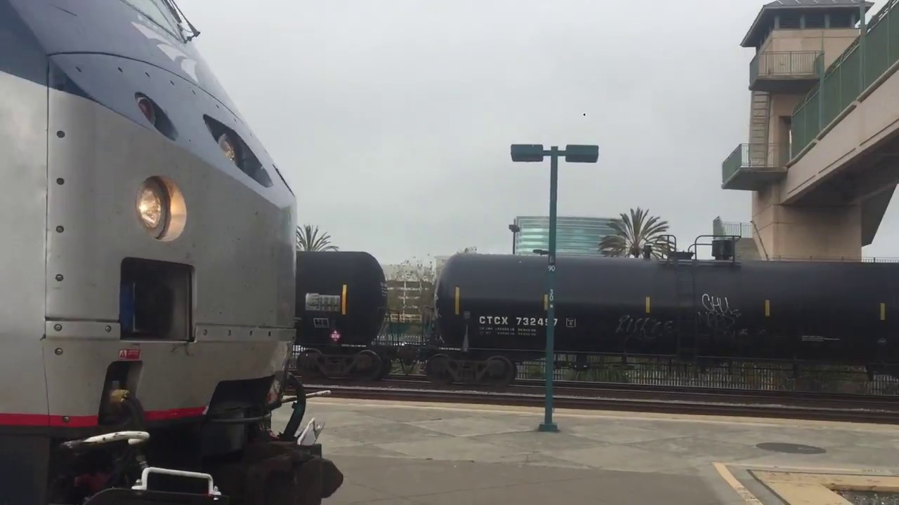 (07-31-17) Emeryville: Amtrak #6 w/ Amtrak Horizon Car & CenturyLink ...