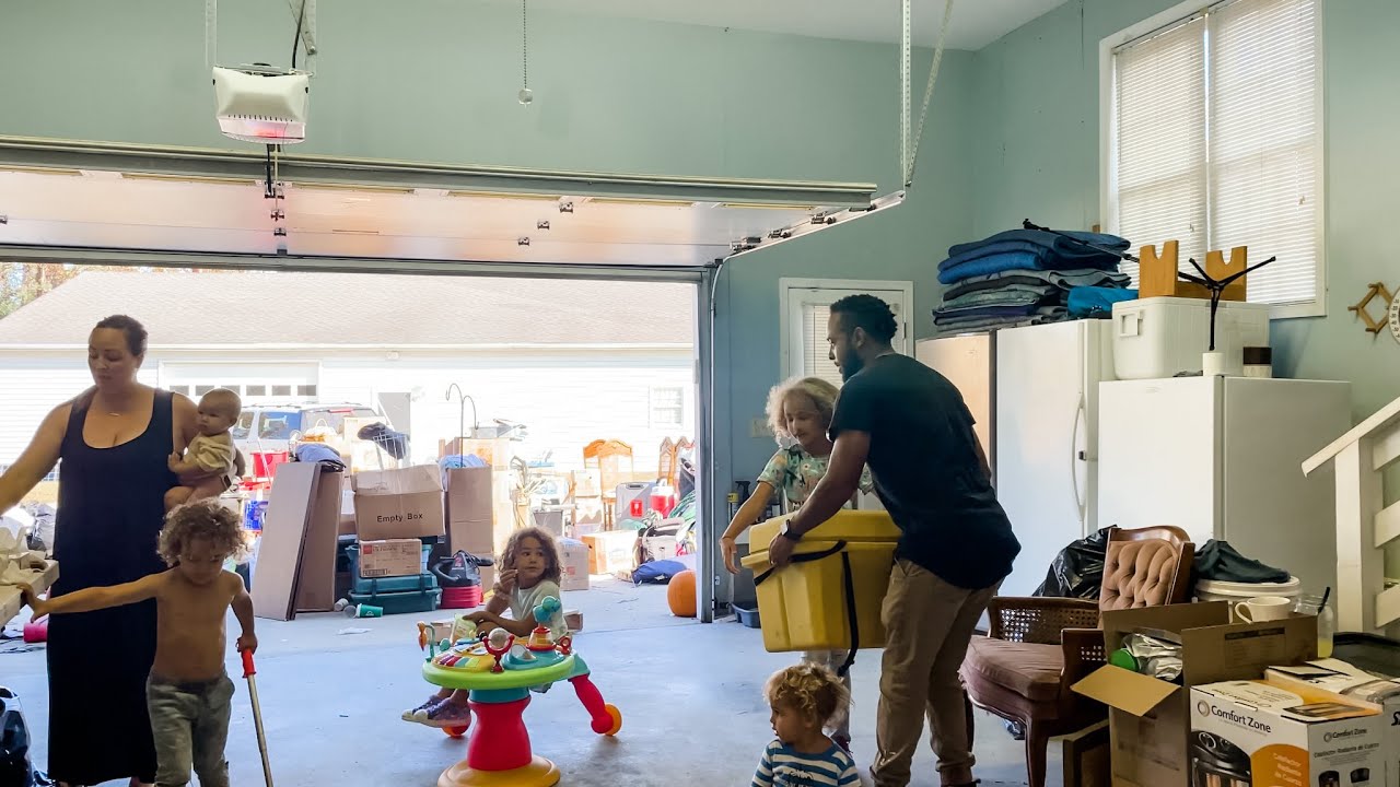 Garage Organization Day Two! | Large Family Garage Project - YouTube