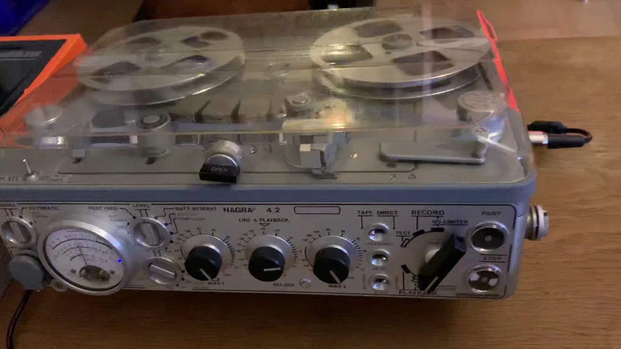 Nagra 4.2-Thúy Hà - YouTube