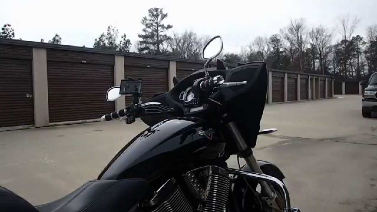 2014 Victory Cross Country with new Cee Bailey Windshield - YouTube