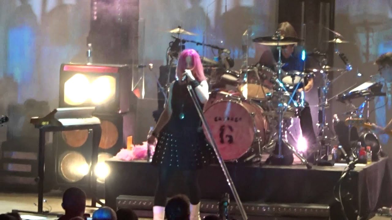 Garbage - Vow - Live Concert - 10/23/15 The Space Westbury LI NY - YouTube