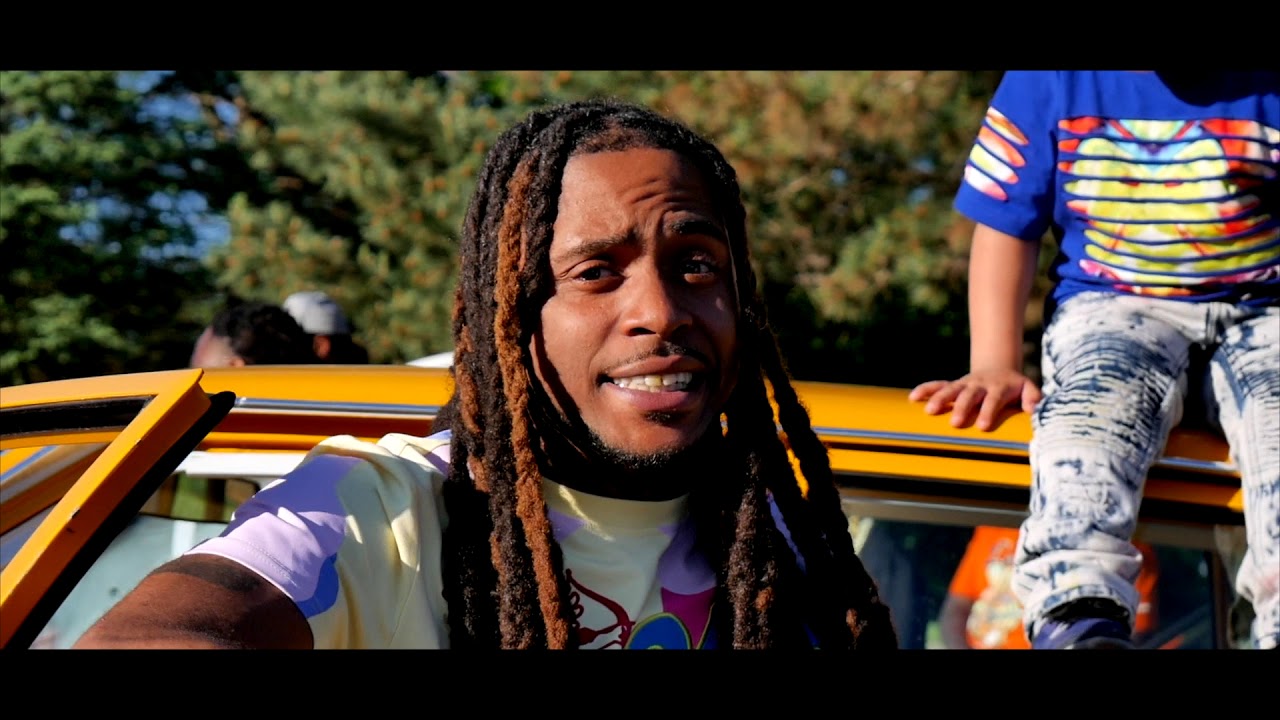 Boss Louie - Street Gossip (Official Visual) - YouTube