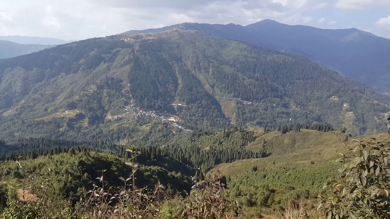 Dash gaja jange piller Nepal and India border - YouTube