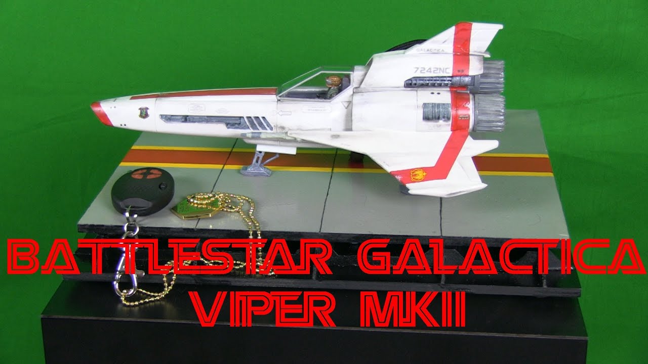 BSG Viper MkII (Moebius 1:32 Scale Model) - YouTube