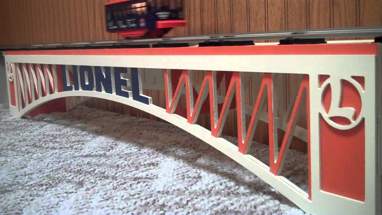 Lionel Elevated Trolley Line with B55 Bridge - YouTube