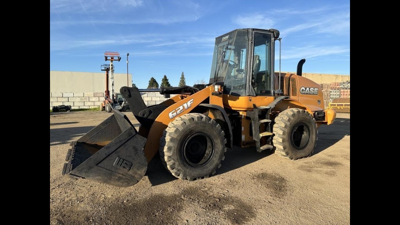 Case 621F Wheel Loader - YouTube