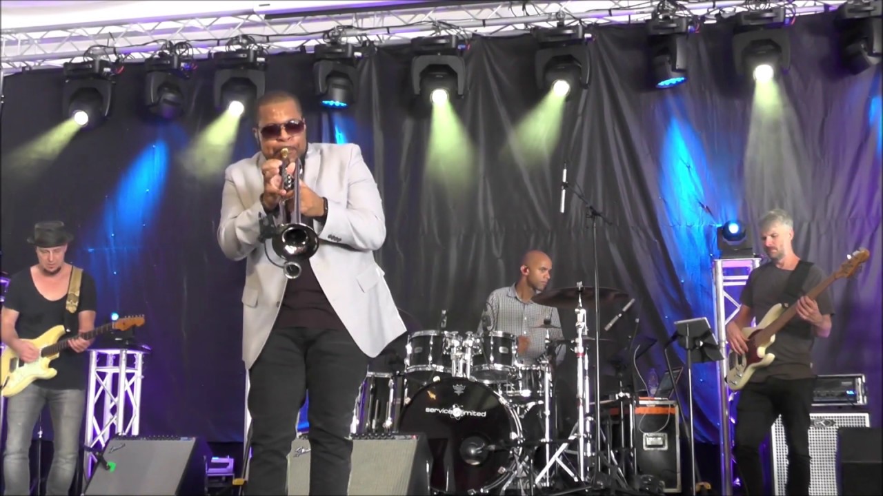 Amplified - Lin Rountree at 3. Algarve Smooth Jazz Festival (2018 ...