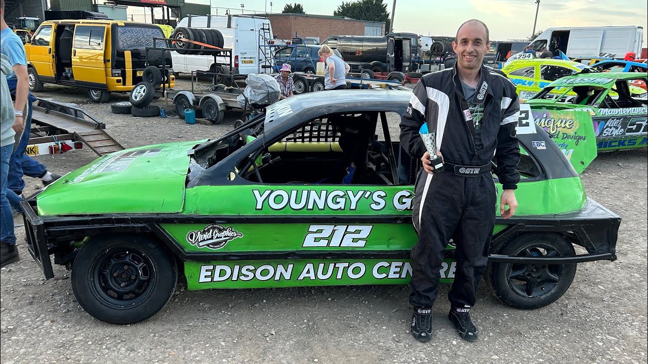 1300 Saloon Stockcars Heat 1 Skegness Raceway 13/08/24. - YouTube