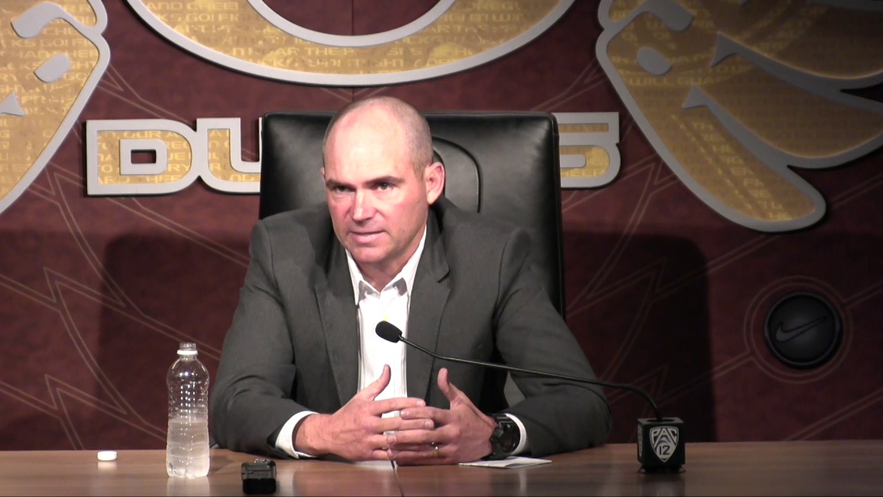 Mark Helfrich End Of Season Press Conference 11/27/16 - YouTube