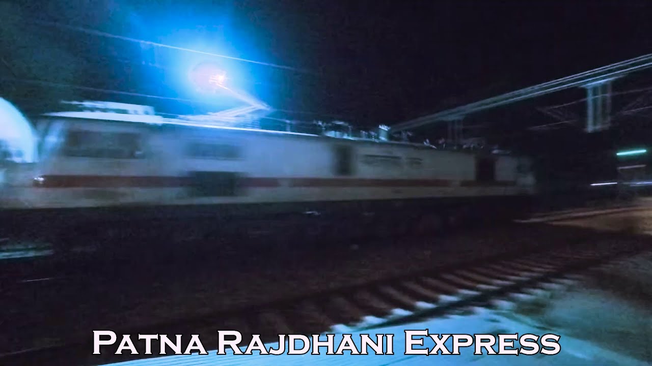 Instagram Viral : High Speed Patna Rajdhani Express in Night Dangerous ...