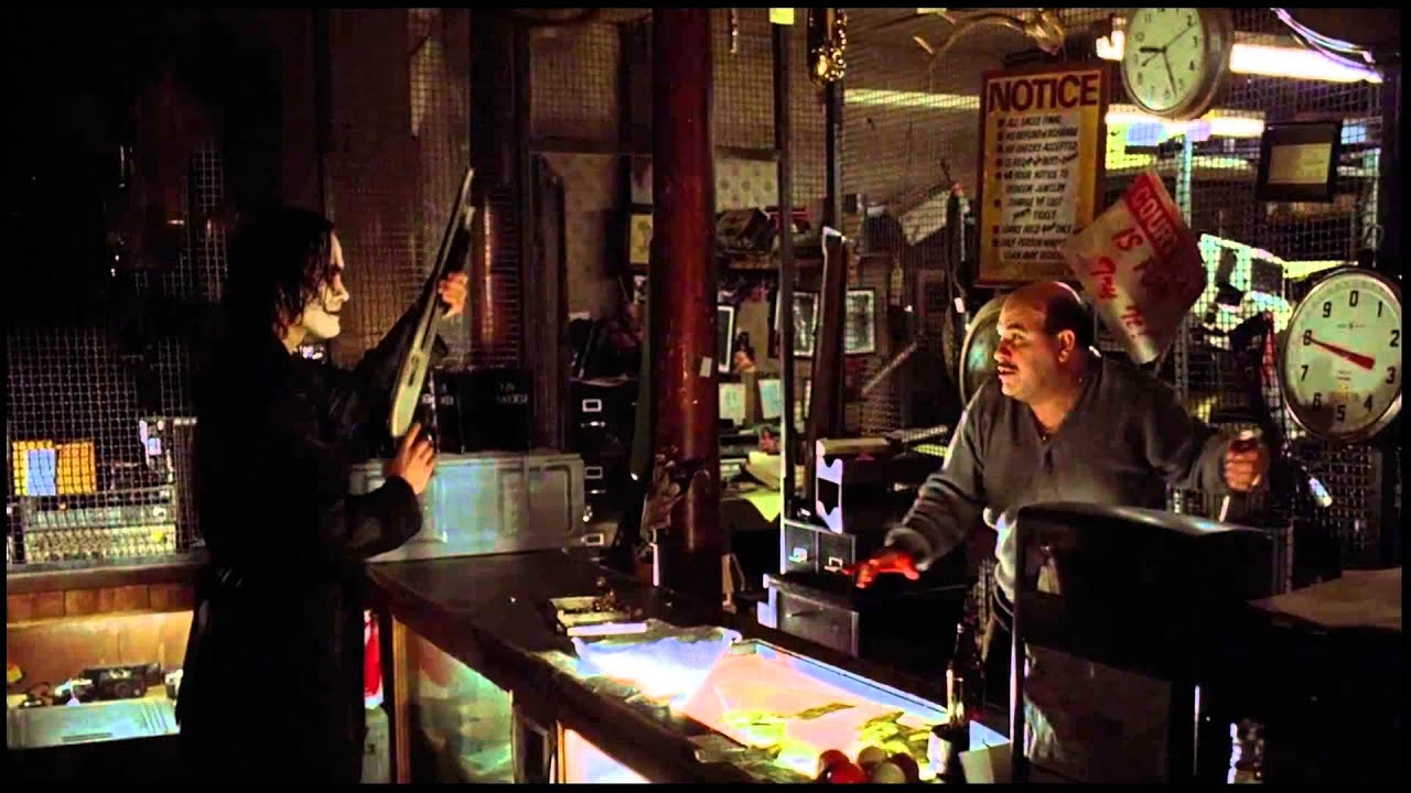 Il Corvo / The Crow - Gideon "Qui dentro c'è puzza di benzina..." HD ...