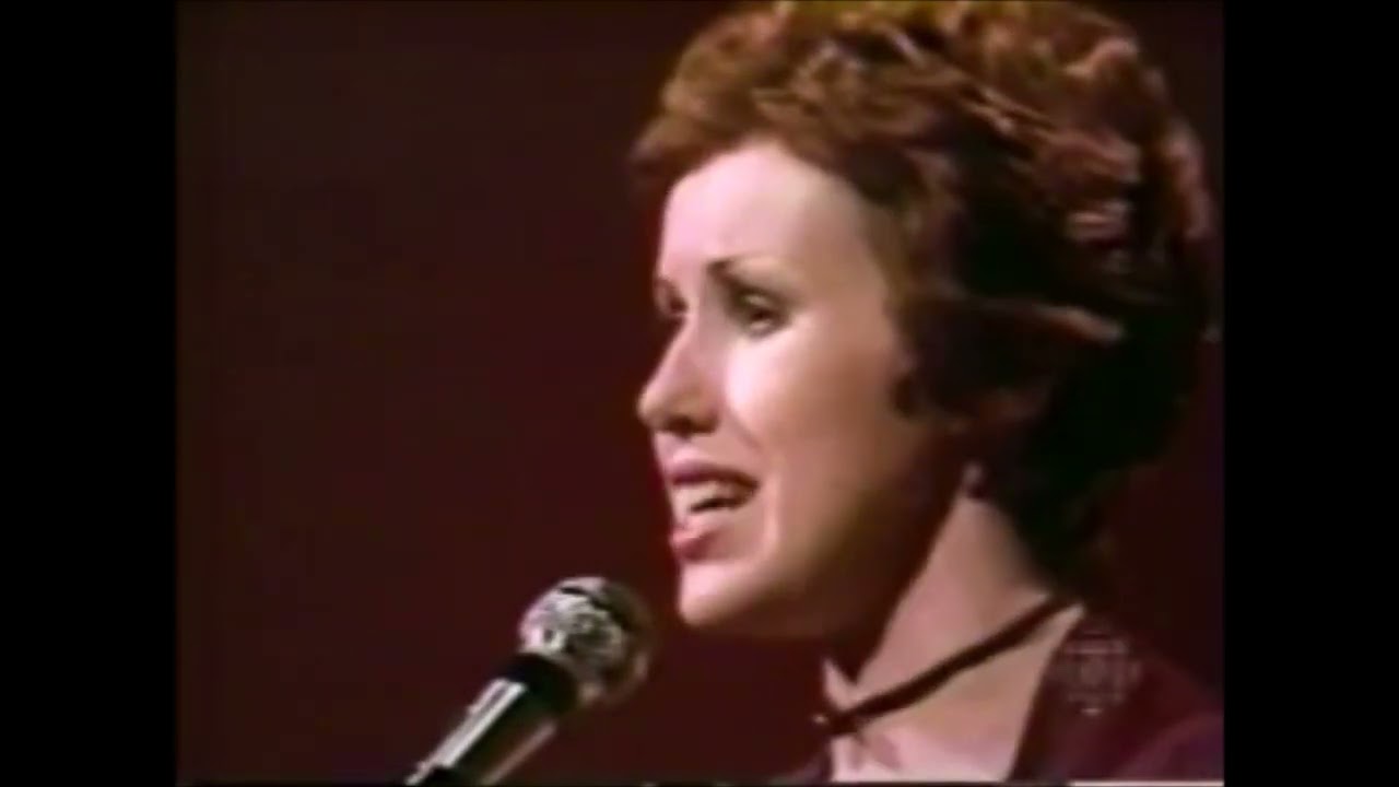 Julie Arel C'est trop facile - YouTube