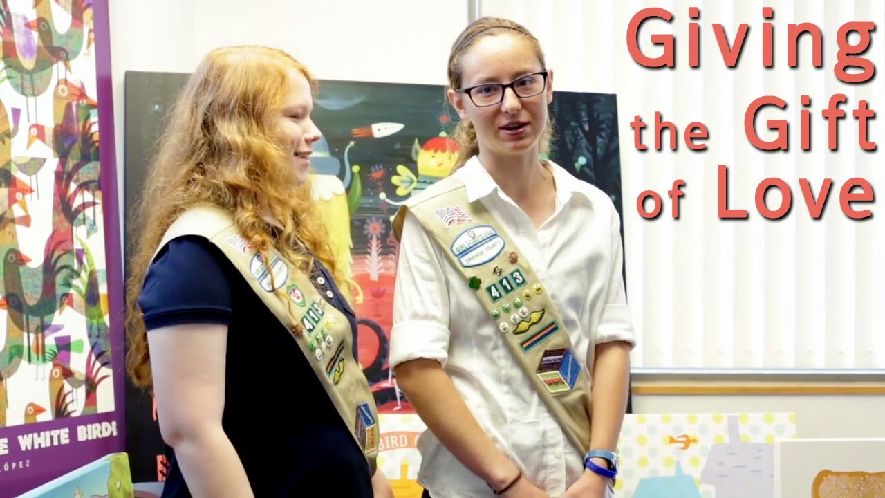 Girl Scout Duo Gives Back To The Hospital That Saved Their Lives - YouTube