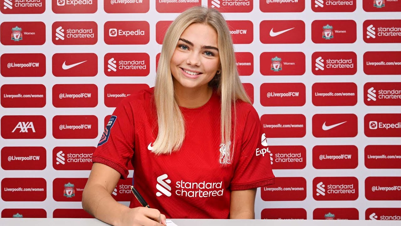 Sofie Lundgaard signs for LFC Women - YouTube