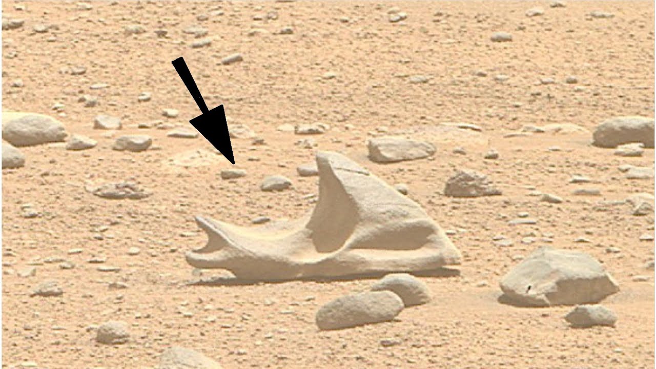 Perseverance Rover Observes A Weird Rock With Open Mouth On Surface Of ...