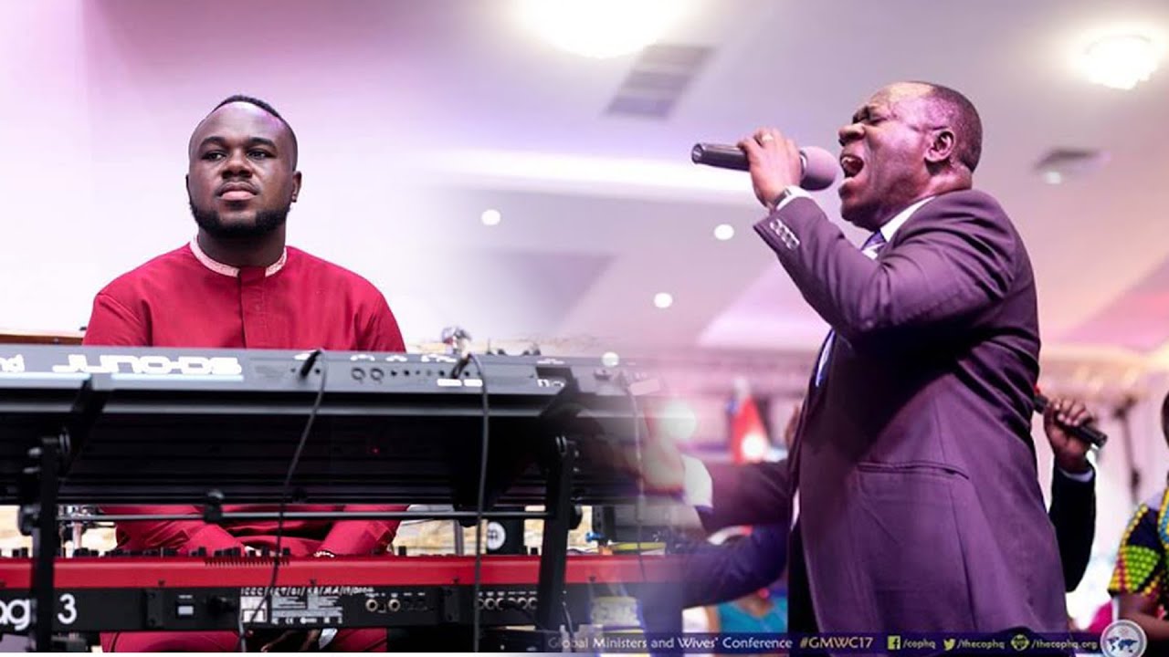 🎤 🎹 Elder Mireku and Son (James Mireku) Perform at Royals Conference🔥🔥 ...