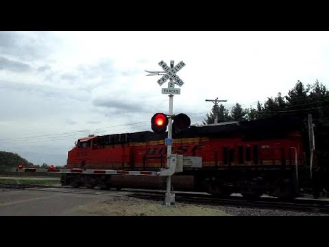 BNSF 6984 West HNSINTW (5-16-2020) - YouTube