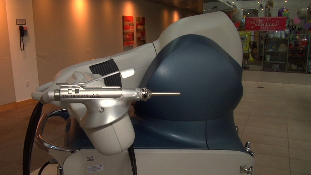 Robert Wood Johnson Uses Robotic Arm Assistance in Surgeries - YouTube