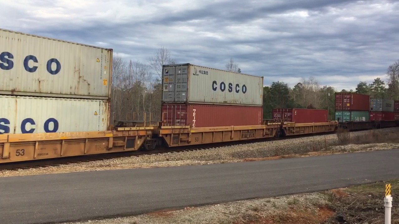 BC Rail leads NB with intermodal - YouTube