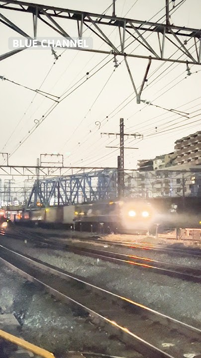 (貨物列車) 2024/11/17 2062レ EF210-308 + コキ24B (大阪タ〜新座タ) #Shorts - YouTube