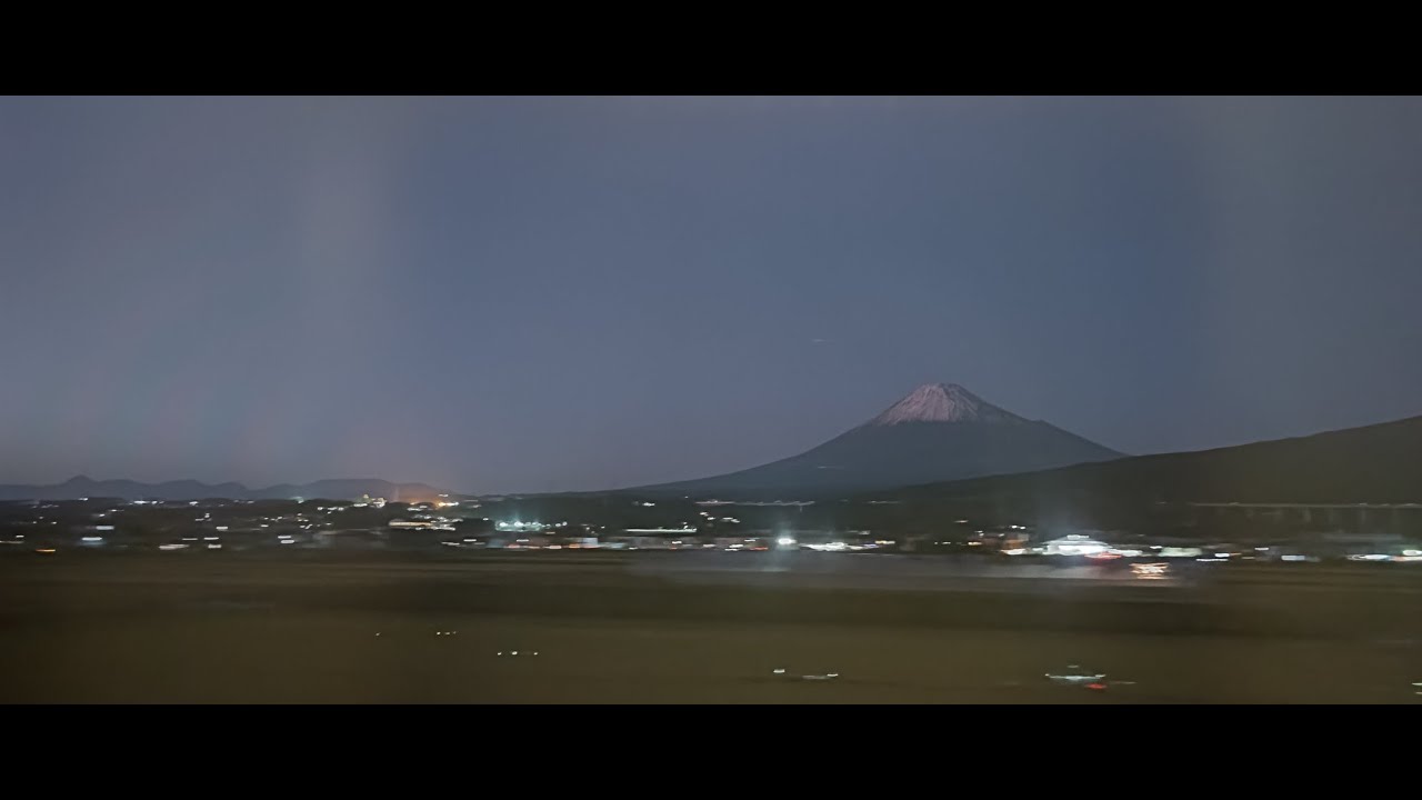 Sharp Aqous R6 - Riding Shinkansen to see Mount Fuji - YouTube