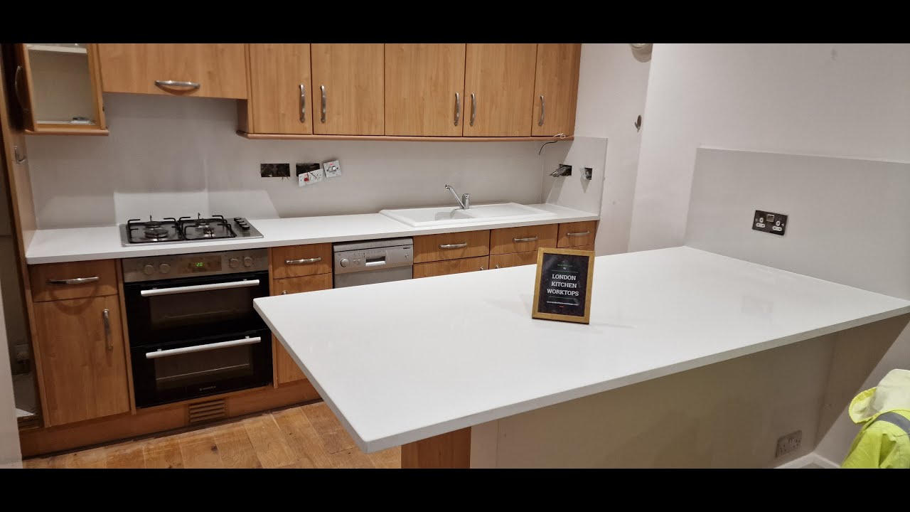 Super White Quartz. Classic Quartz Stone, Kitchen Worktops Replacement ...