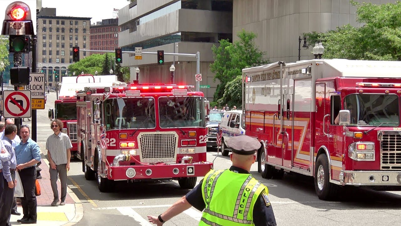 Boston Fire Department Engine 22 and Hazmat 1 Arriving on Scene - YouTube