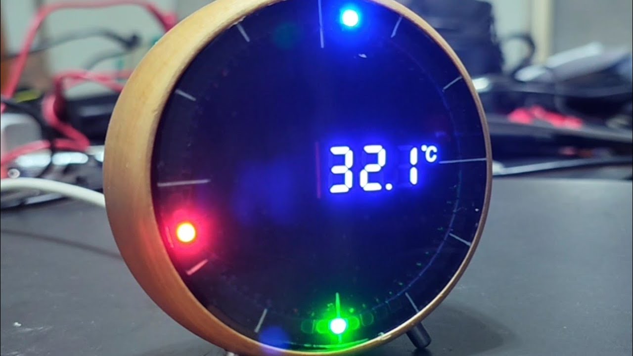 esp8266 round Led clock - YouTube