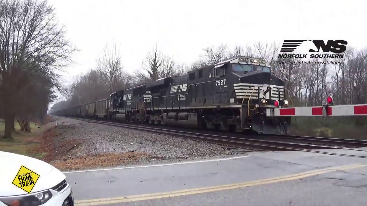 NS 7527 (GE ES40DC) leads NS Coal train - YouTube