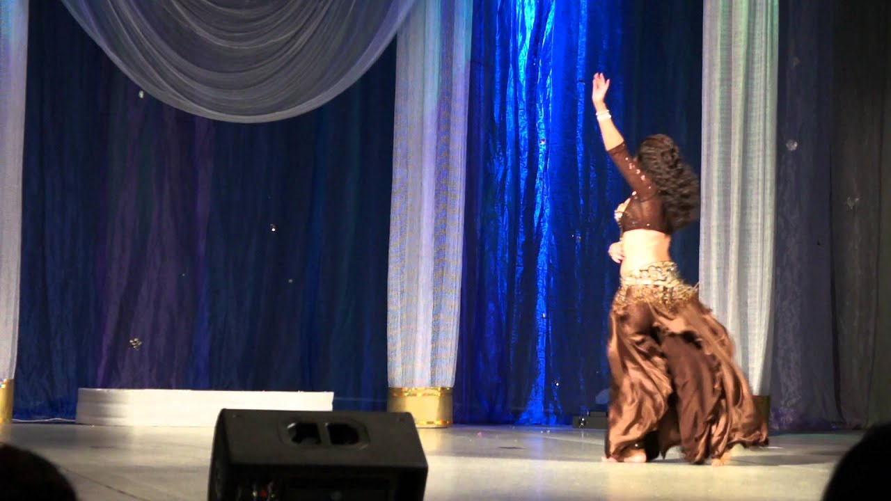 Bellydance baladi+tabla - YouTube