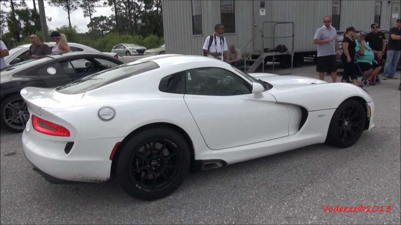 FIRST 2013 SRT Viper DRAG RACING! 1080p - YouTube