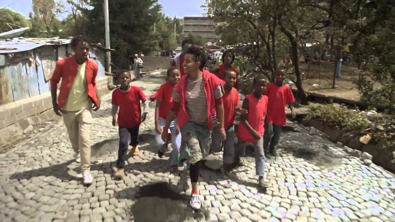 Yegna Abet Ezih Bet Ft Haile Roots Ethiopia's First Girl Band - YouTube