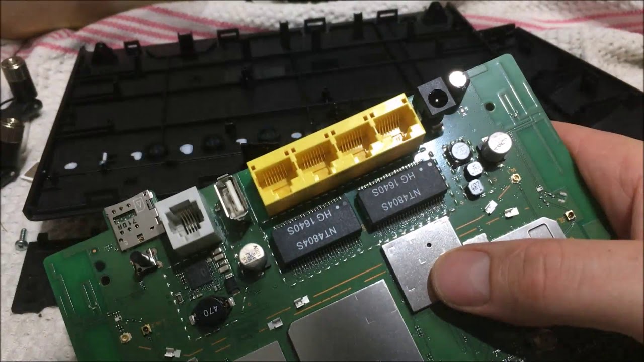 how to scrap a three huawei modem for gold - YouTube