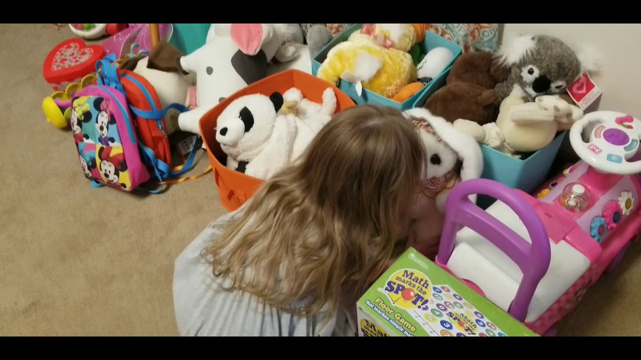 Lottie's New Bunny Friend, from Piglette!!! - YouTube