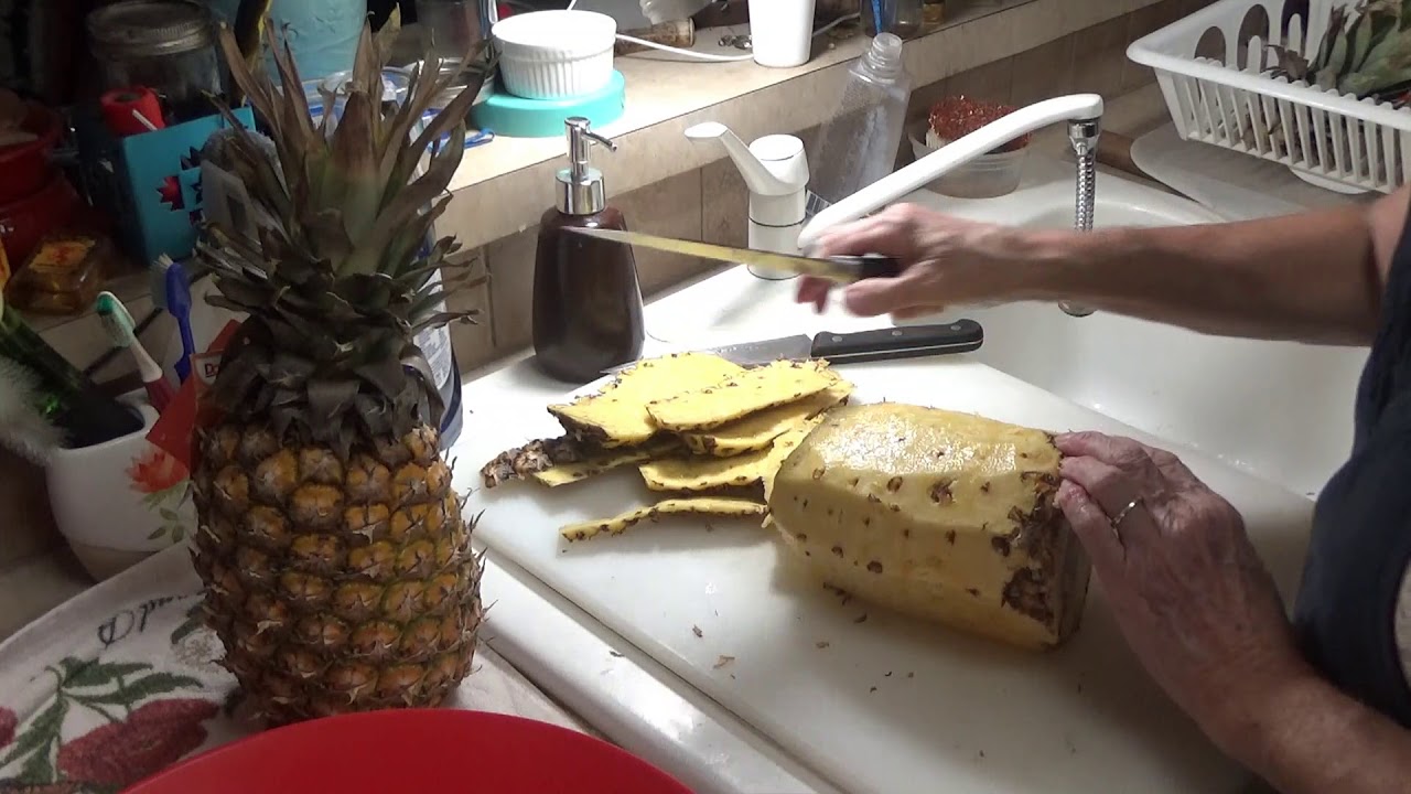 Kitchen Basics Pineapple S02E25 - YouTube