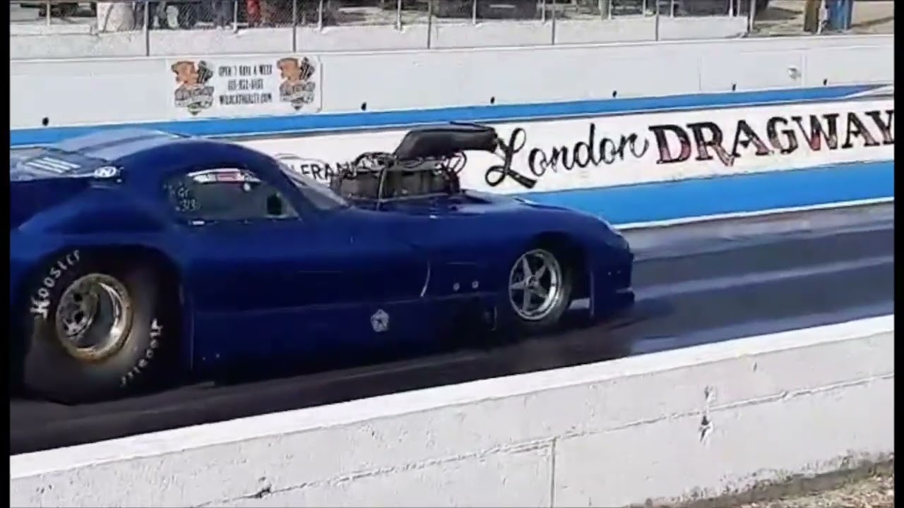 Chris Carter’s Outlaw Promod Dodge Viper 4.15 @ 178 MPH ! - YouTube