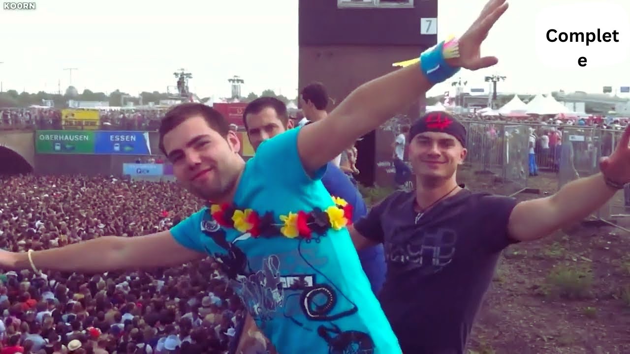 15 Worst Music Festival DISASTERS - YouTube