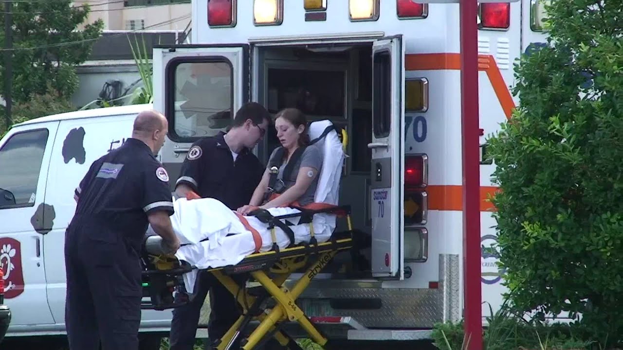 SUNSTAR PARAMEDICS UNIT 70 ON A CALL IN FLORIDA. IN SONY HDHQ - YouTube