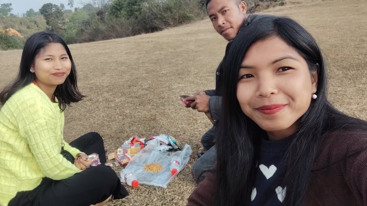 "Ai noh phan sdih bad pylleng ong nga" Blom &Jiji😊... In Video vs In ...