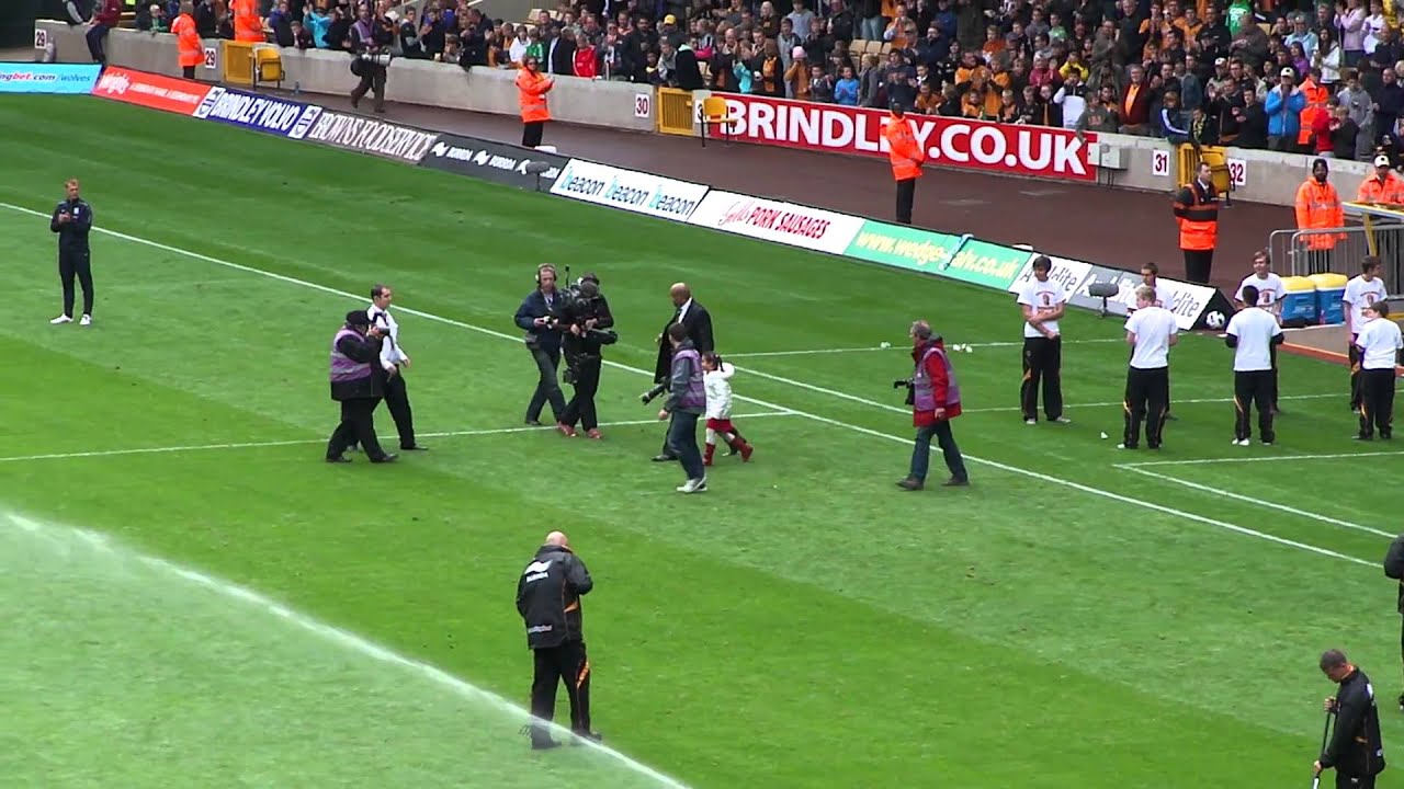 Wolves v Villa, Matt Murray - YouTube