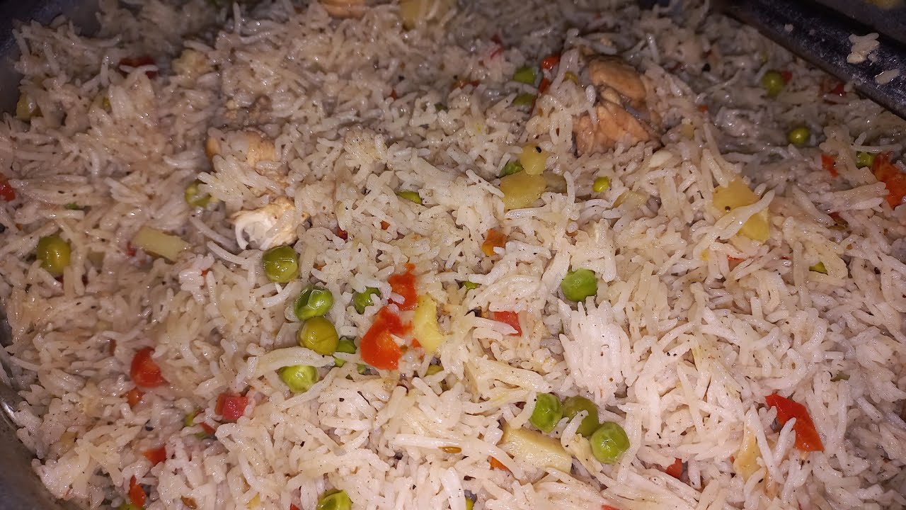 Mix sabzi chicken rice by Zaiqa kitchen - YouTube