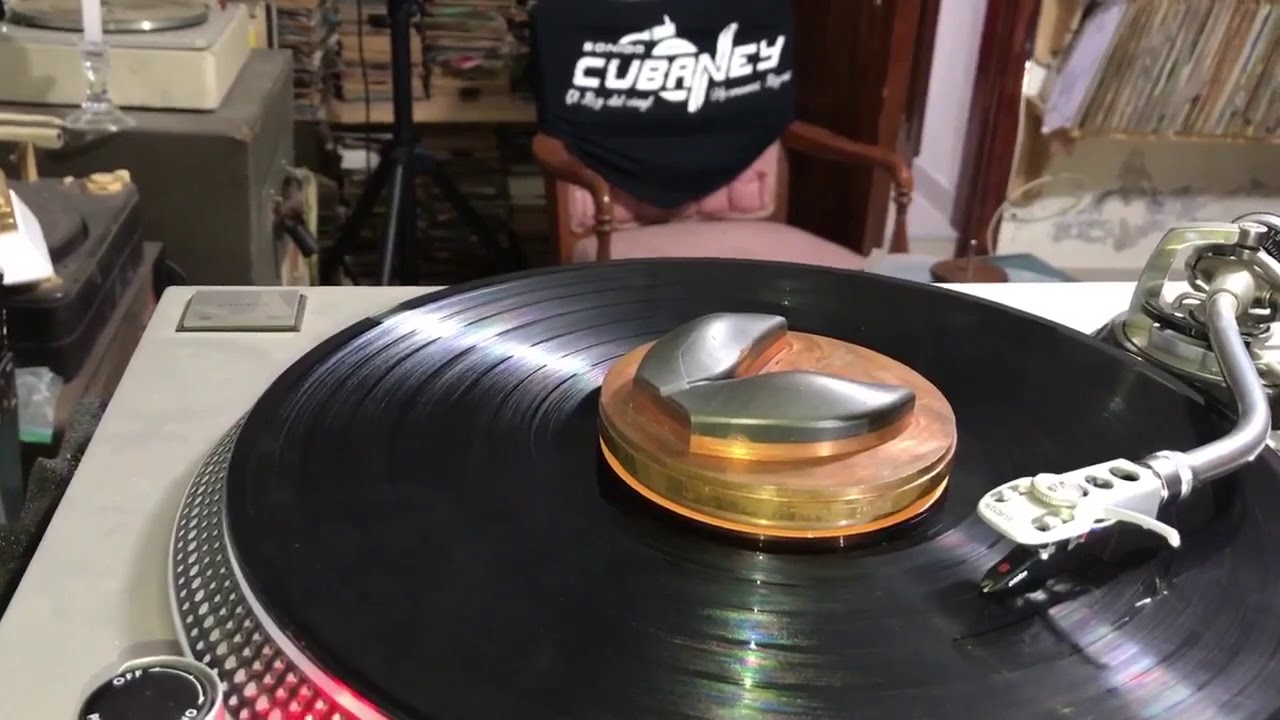 Reyna de los Mares "Sonido Cubaney Héctor Rojas" - YouTube
