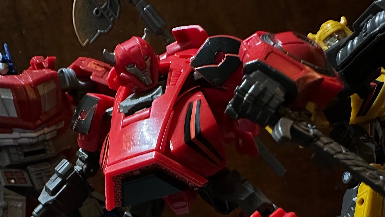 Transformers studio series gamer edition 05 cliffhanger review - YouTube
