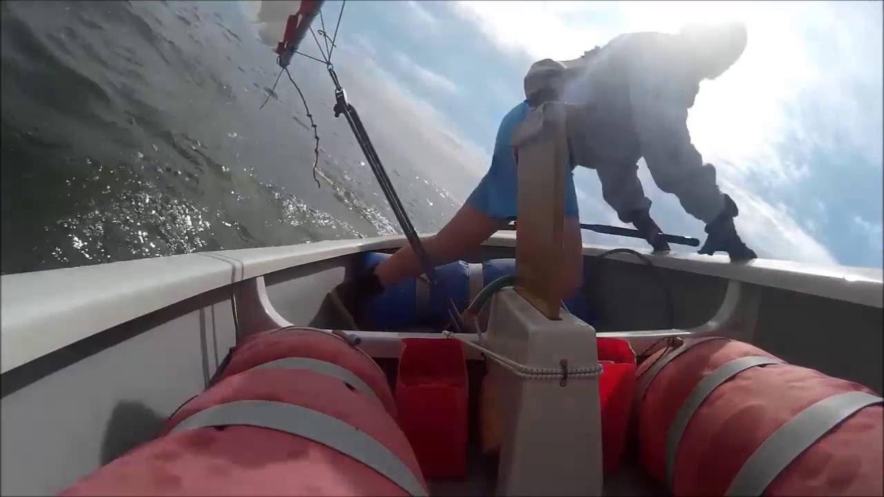 Optimist roll tack practice - YouTube