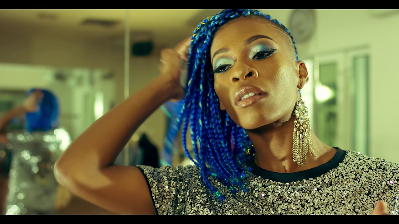 Serafina Sanches - Tá Legal (Video Oficial) - YouTube