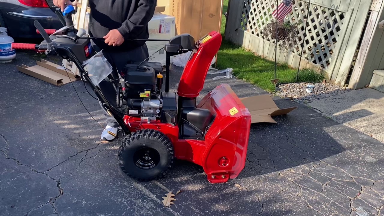 Hope you guys enjoy this. Toro PowerMax 826 OHAE #toro #sponsored - YouTube