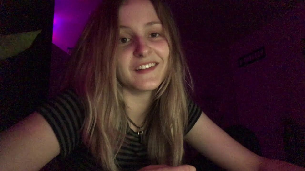 an-og-fan-reacts-to-pretty-boy-by-the-neighbourhood-youtube