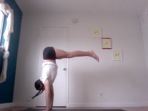 Advanced Yoga Instruction: How To Jump Into Handstands - Shana Meyerson ...