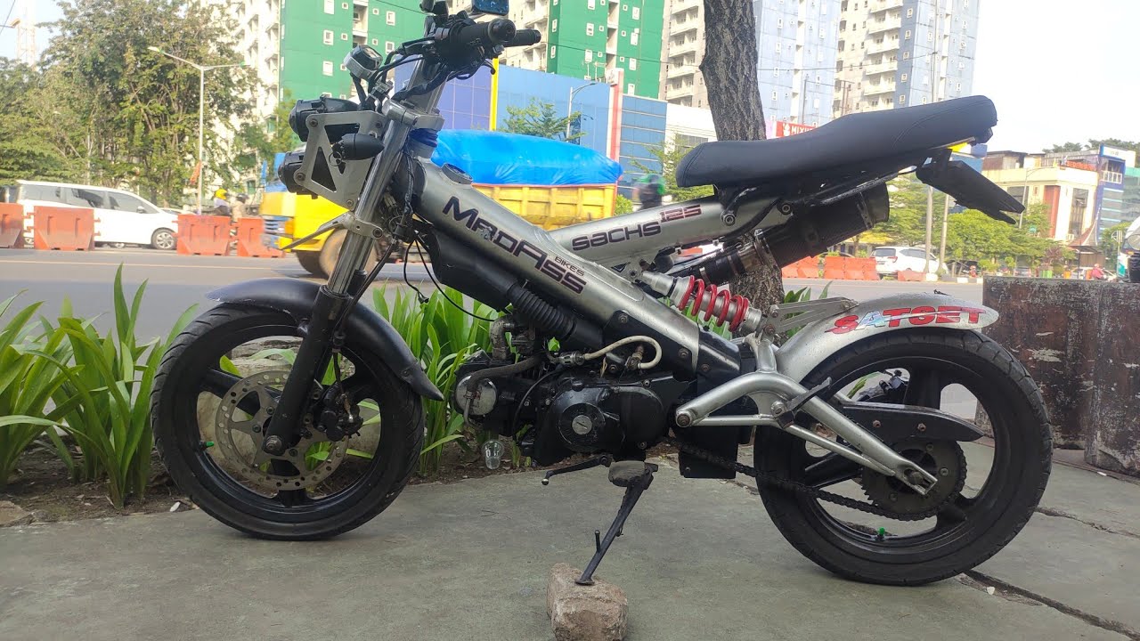 TES RIDE MINERVA LUCU & IMUT SACHS MADASS R125 cc @bengkelminerva - YouTube