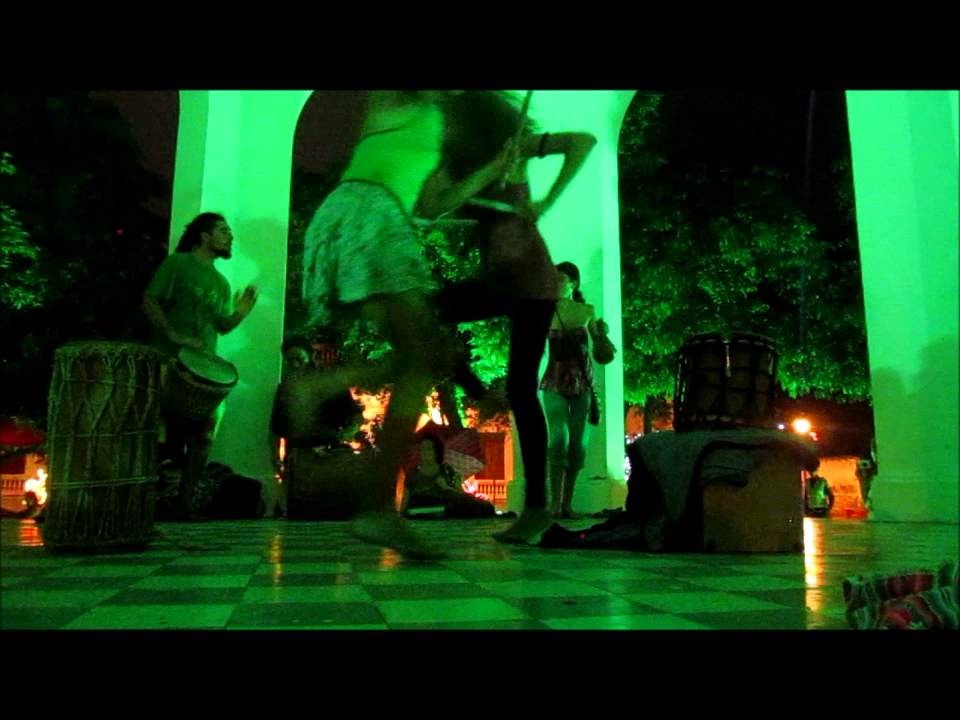Doun Doun Dance Afro Mandinga - YouTube